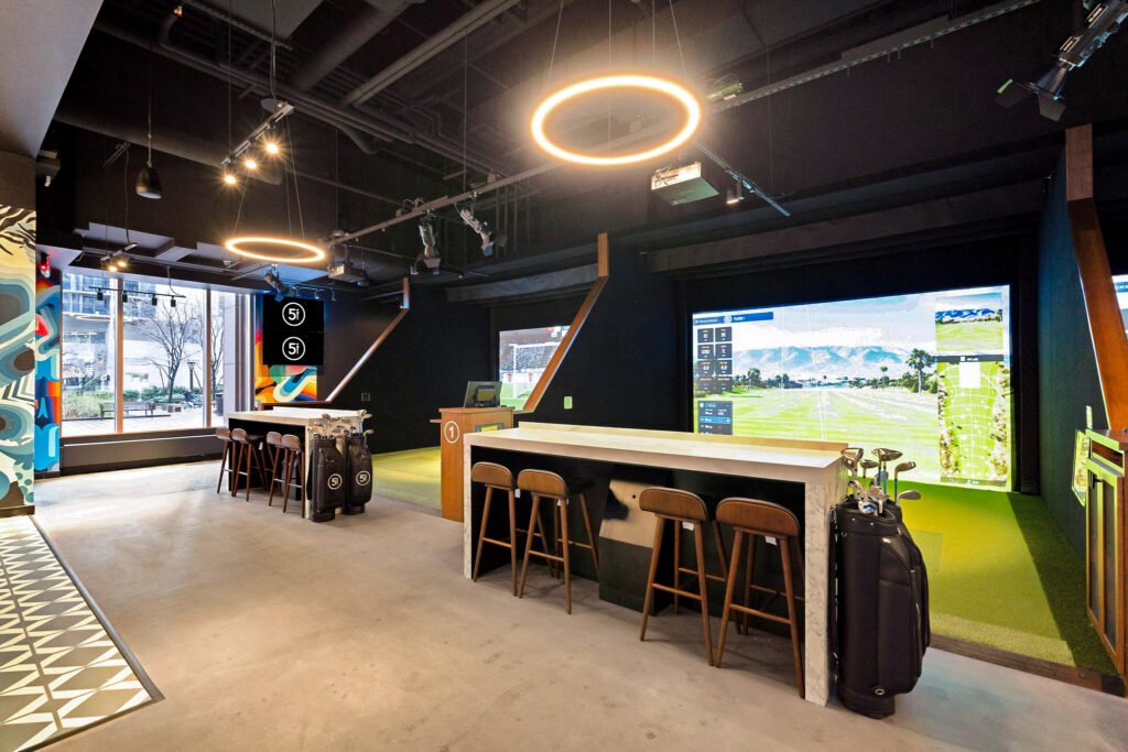 Five Iron Golf at Three Logan Square | Rycon Construction, Inc.